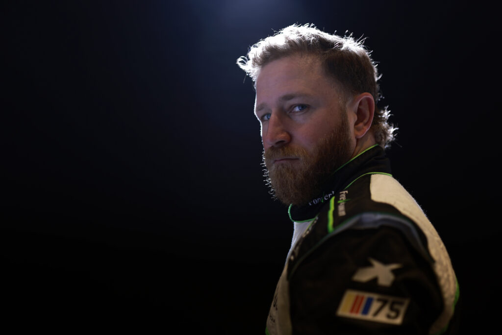 It’s Official: Jeffrey Earnhardt to Sam Hunt Racing in 2024 – The Daily ...