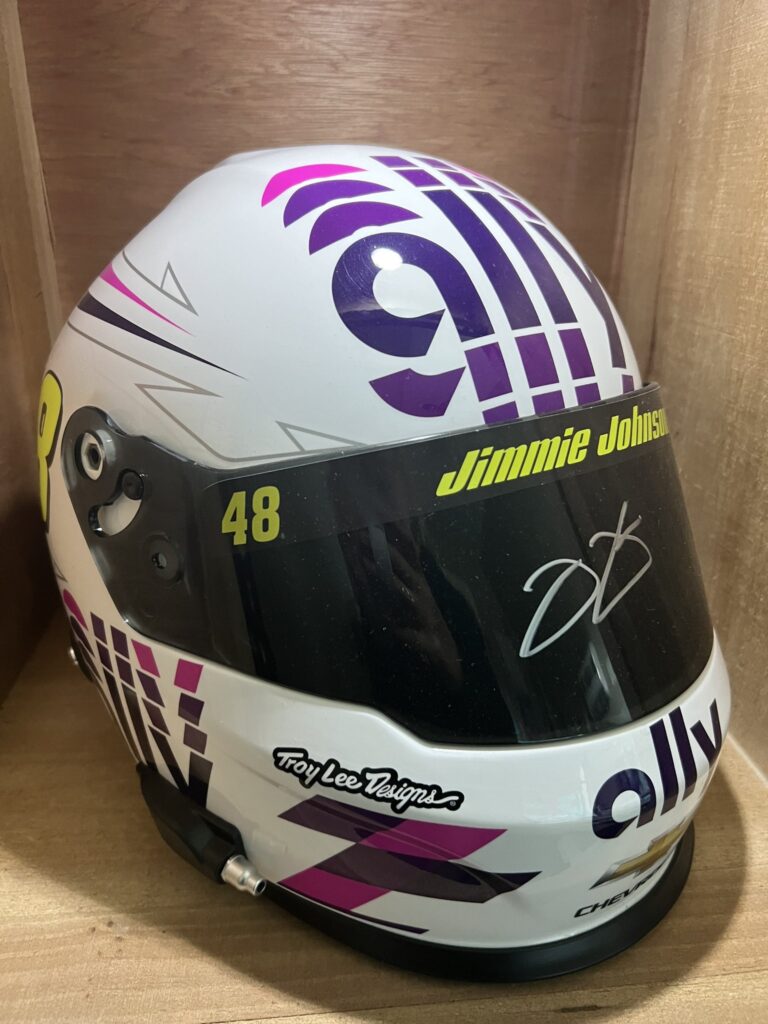 These Are YOUR Best NASCAR Autographs - The Daily Downforce