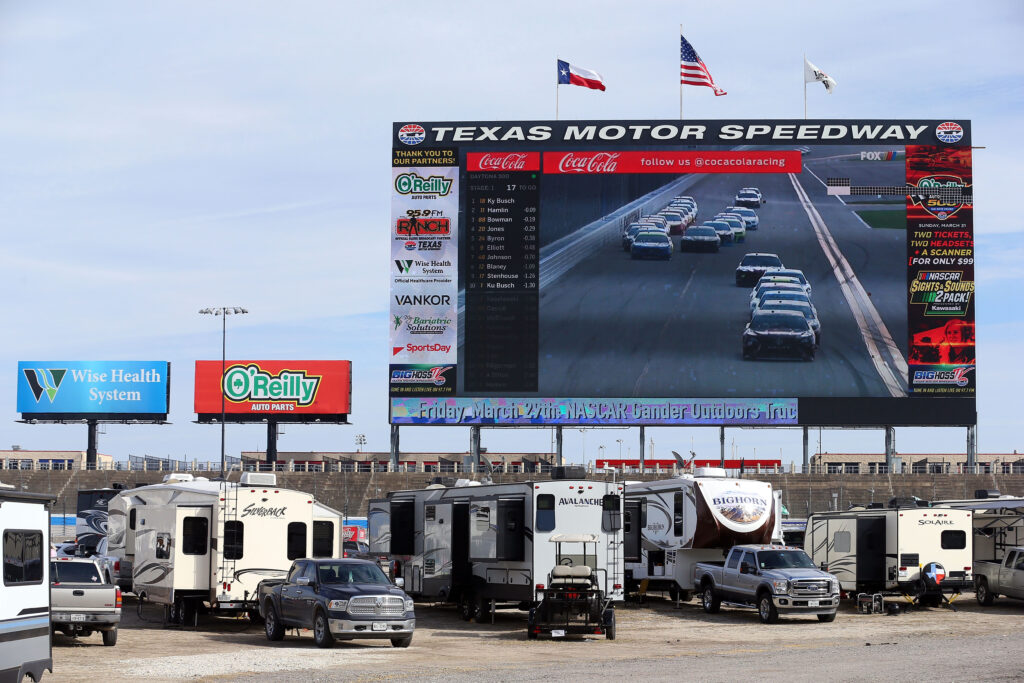 How to Plan for YOUR Next NASCAR Camping Trip – The Daily Downforce