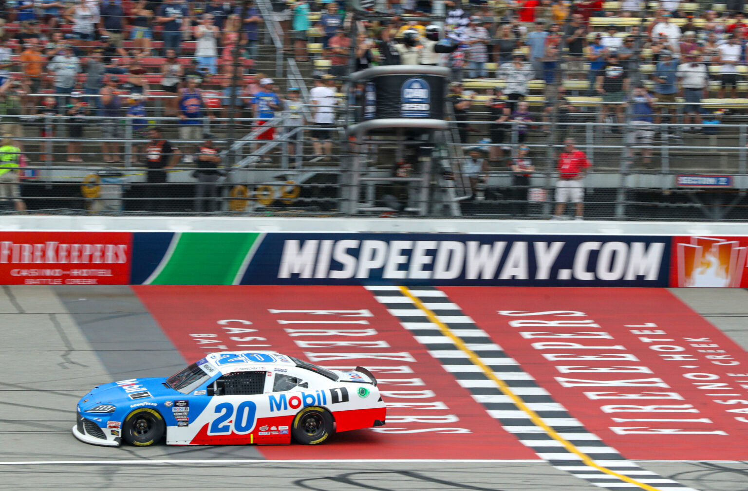 What Is the Bag Policy at Each NASCAR Track? - The Daily Downforce