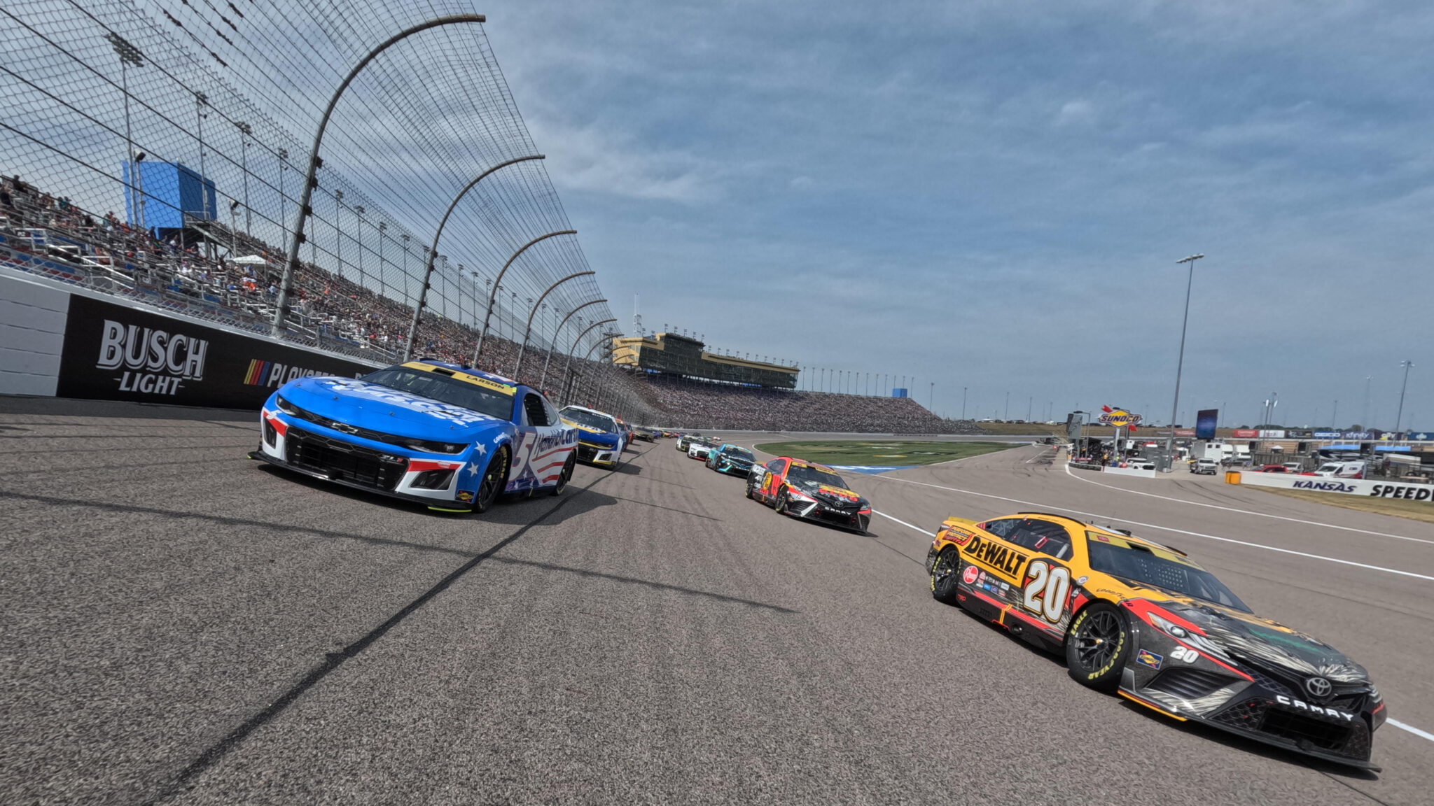 Variable & Progressive Banking on Track: How Does It Effect Racing ...