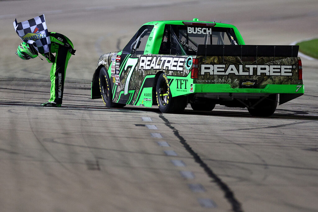 The Best NASCAR Paint Schemes You Forgot About - The Daily Downforce