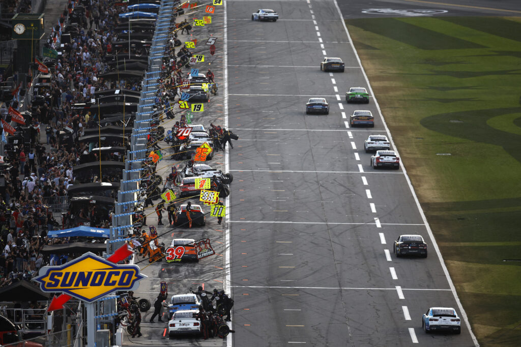 The Complete 2025 NASCAR Xfinity Series on the CW TV Ratings Tracker ...