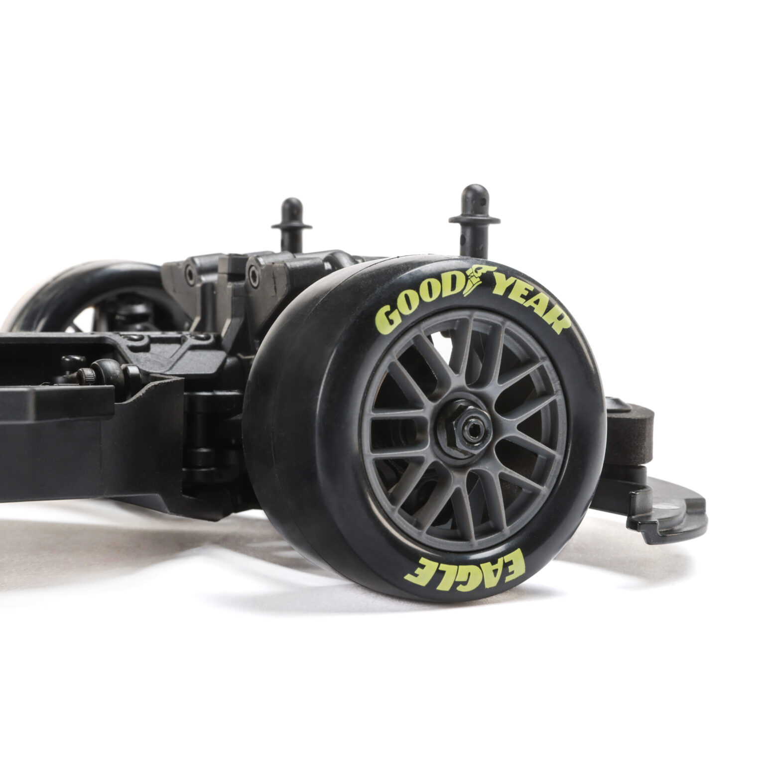 Toy RC vs. Hobby-Grade: Why the Losi NASCAR RC Car is Built for Fans ...
