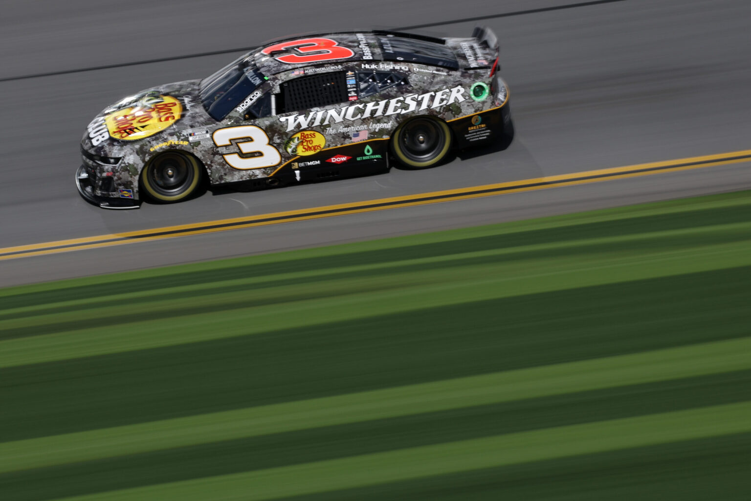 Top NASCAR Sponsor Calls Out Commissioner Steve Phelps and His ...